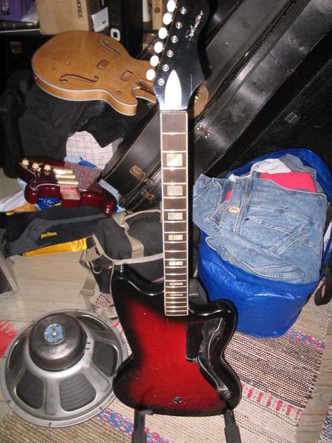 Harmony guitars database